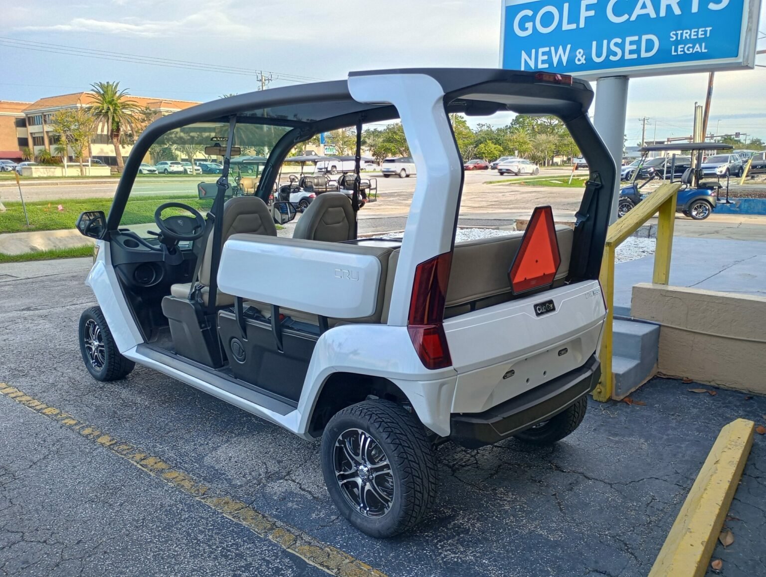 2026 Club Car CRU – 6-Passenger Electric Recreational Transport Cart ...